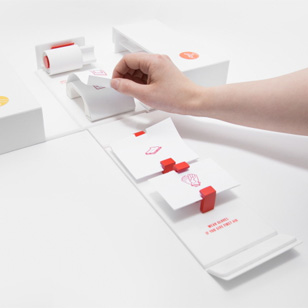 One-Handed, Color-Coded First Aid Kit for Fast & Easy Use | Urbanist