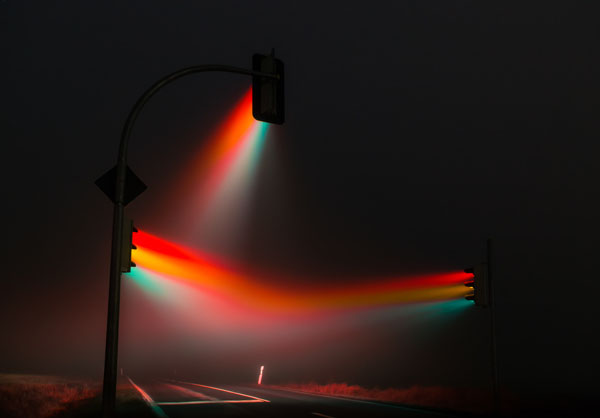 Lucky Rainbow: Time Lapse Pics of Traffic Light Piercing Fog - WebUrbanist
