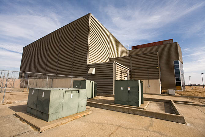 The Desertron: World’s Largest Super Collider Lies Abandoned - WebUrbanist