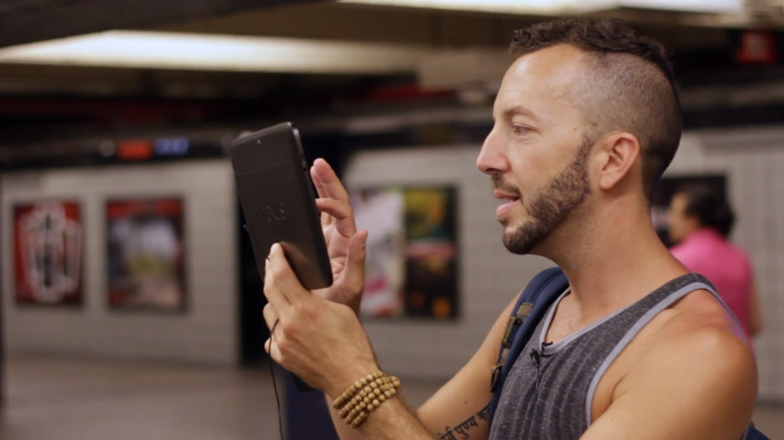 NO AD Augmented Reality App Replaces Billboards with Art - WebUrbanist