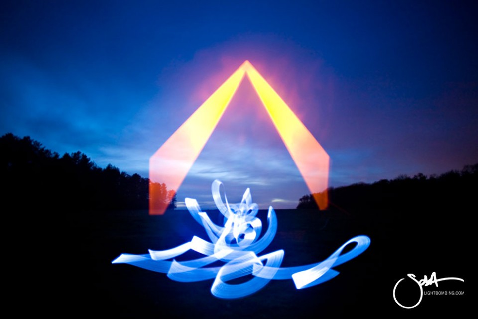 Phantom Monuments: Haunting Works of Light Graffiti by Sola - WebUrbanist