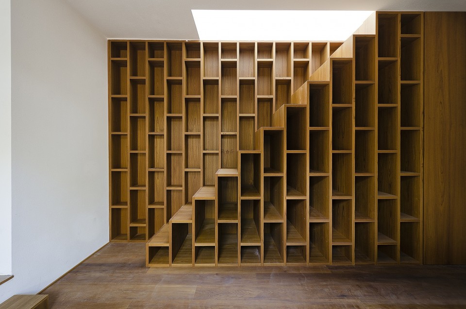 Ultra-Compact Stairs: 12 Next-Level Space-Saving Designs | Urbanist