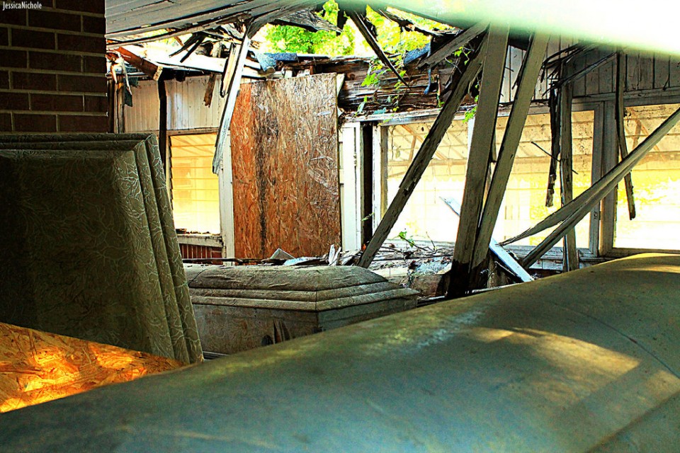 Looking Grave: 12 Spooky & Scary Abandoned Funeral Homes | Urbanist