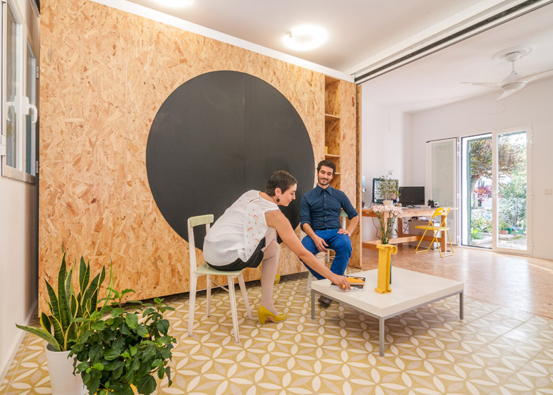 Split & Slide: Modular Dividers Make 3 Rooms in Single Space | Urbanist