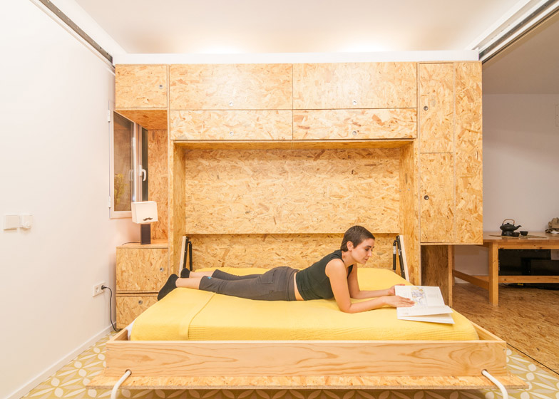 Split & Slide: Modular Dividers Make 3 Rooms in Single Space | Urbanist
