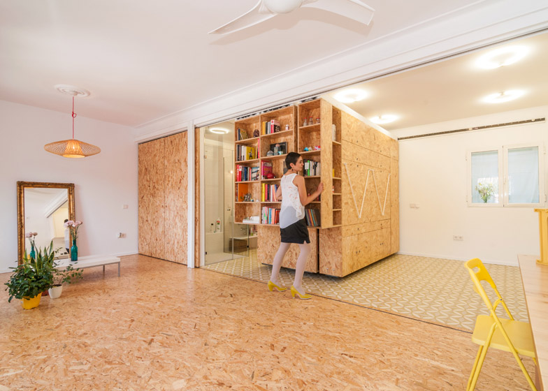 Split & Slide: Modular Dividers Make 3 Rooms in Single Space | Urbanist