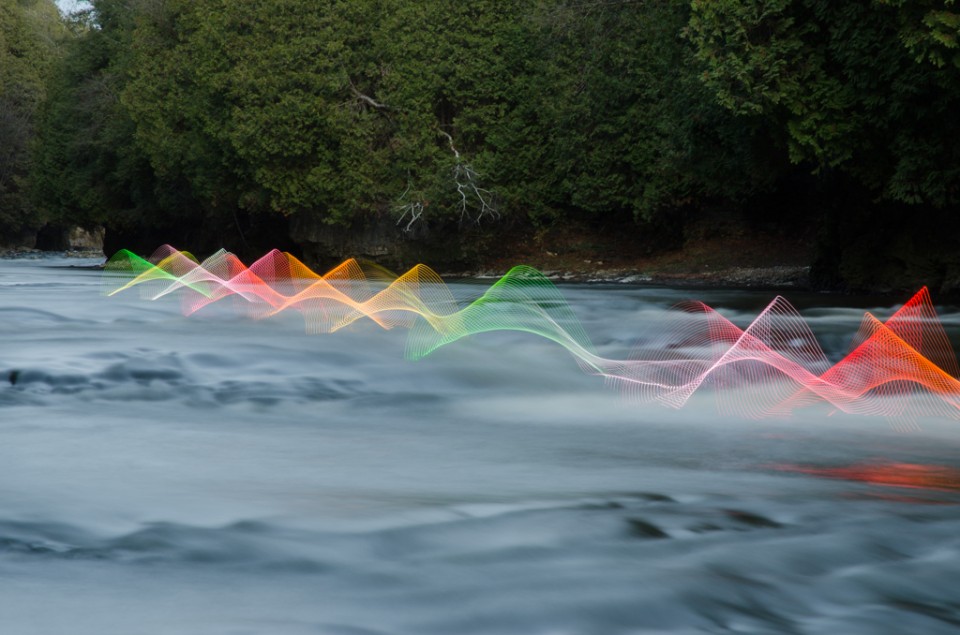 Motion Exposure: Light Art Captures the Movement of Kayaks - WebUrbanist