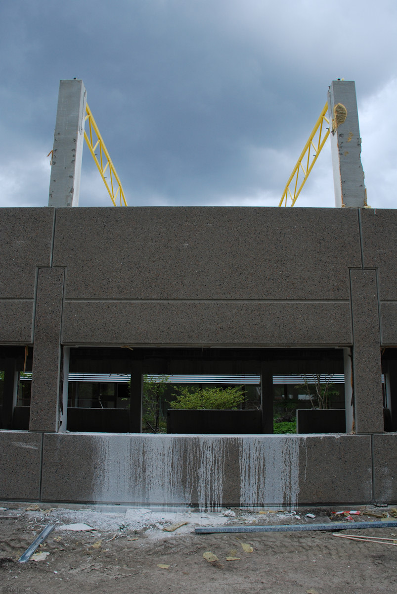 Commercial Break: 8 Abandoned TV Stations & Studios - WebUrbanist