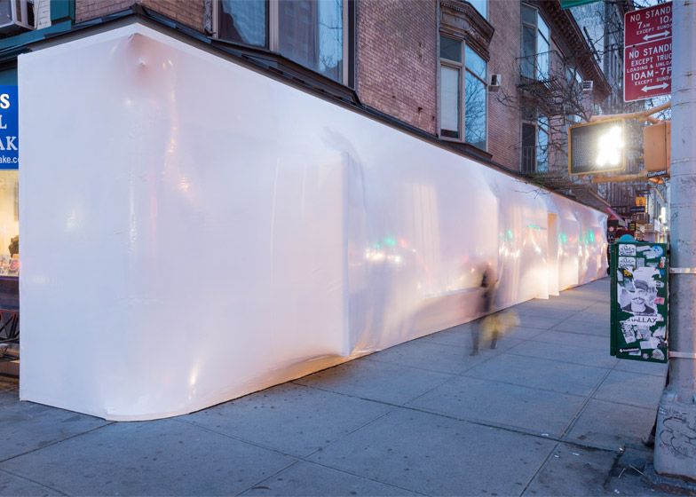 Inevitably Graffitied: White Canvas-Like SoHo Facade Defaced - WebUrbanist