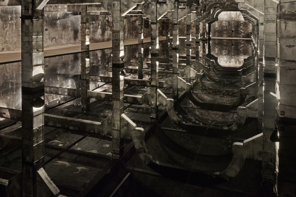 Silent Slaughterhouse: Pool Produces Infinite Reflections | Urbanist