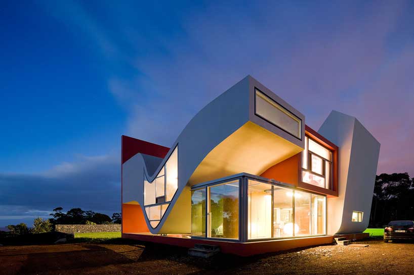 Aerodynamic Avian Architecture: 12 Bird-Inspired Buildings | Urbanist