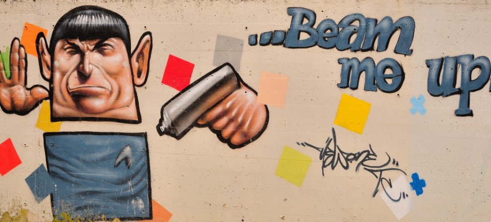 Urban Spock: 20 Fascinating Leonard Nimoy Graffiti Tributes | Urbanist