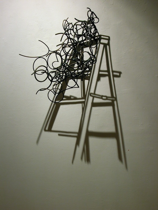 Drawing with Darkness: 24 Incredible Works of Shadow Art - WebUrbanist