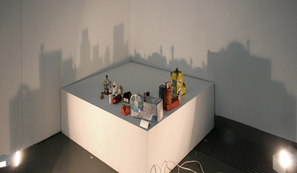 Drawing with Darkness: 24 Incredible Works of Shadow Art | Urbanist