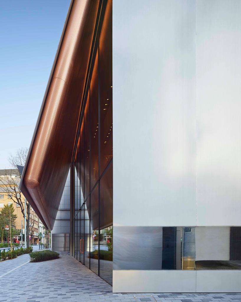 Unboxing: Angled Metal-Clad Canopy Hints at Surprises in Store ...