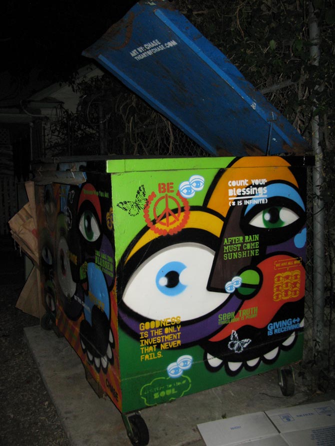 Dumpster Divine: 12 Flashy Trashy Artistic Dumpsters | Urbanist