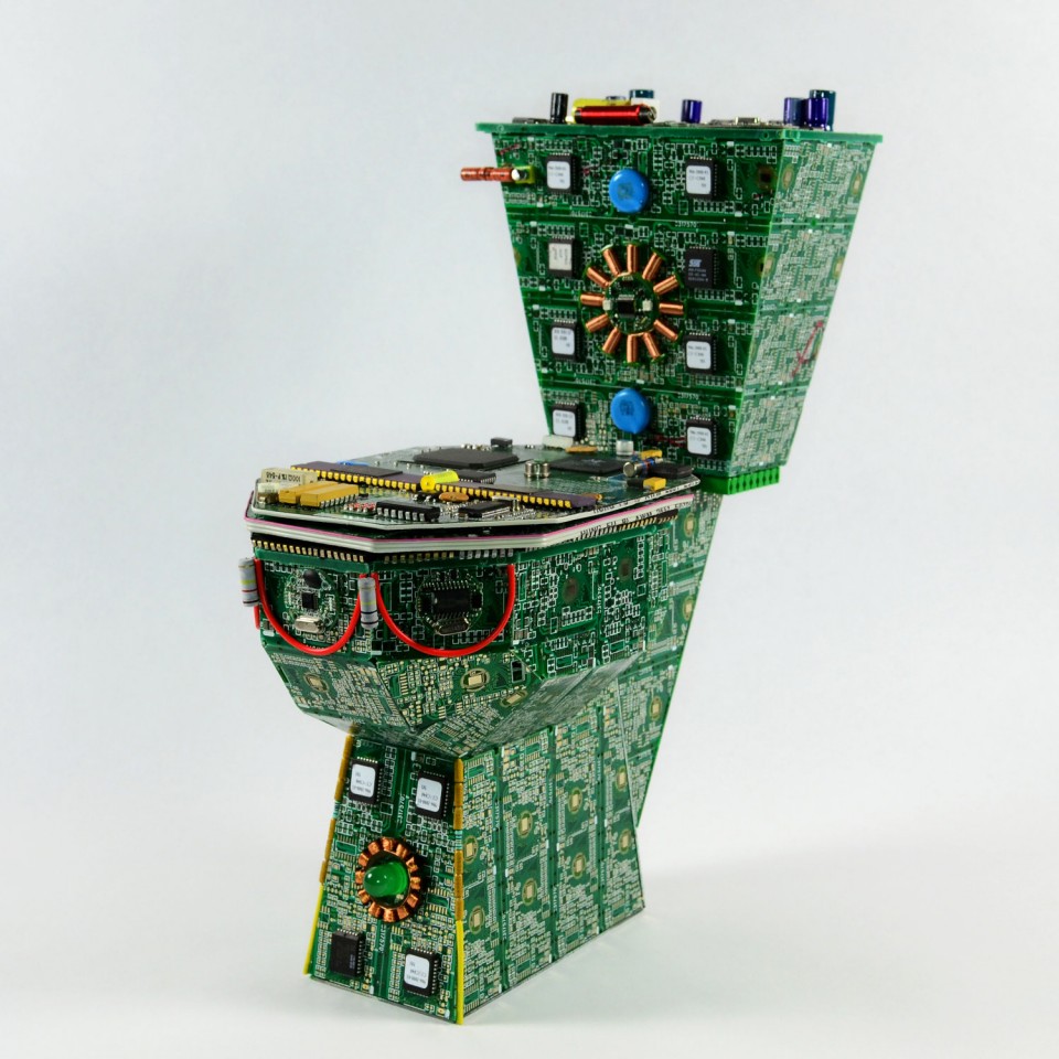 Electronic Autopsy: 24 Sculptures Made of Computer Parts | Urbanist
