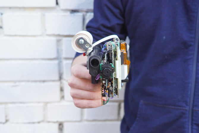 Point & Shoot: 8-Bit Gameboy Gun Takes and Prints Pictures | Urbanist