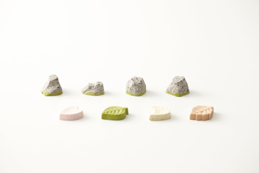 Waffle Walls and Brains Made of Bread: 24 Edible Creations | Urbanist