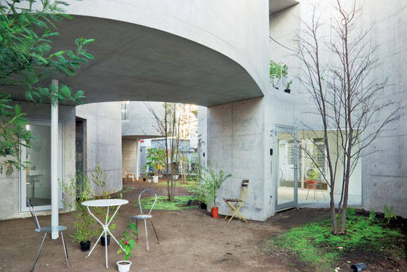 Off the Block: 13 Out-There Apartment Designs in Japan - WebUrbanist