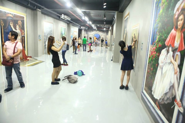 Interactive Museum: Play in Paintings, Become Part of the Art | Urbanist