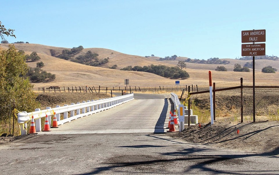 Fault Creep: Tectonic Motion is Slowly Tearing this Town in Two | Urbanist