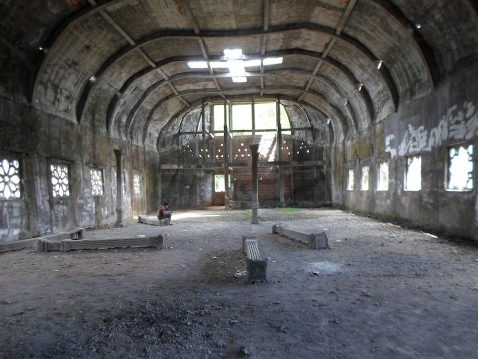Chicken Church: Fowl-Shaped Abandonment Found Deep in Forest | Urbanist