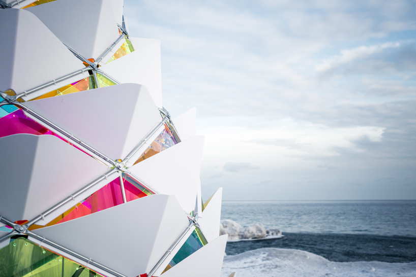 Architecturally Alive: 16 Transforming & Kinetic Buildings - WebUrbanist