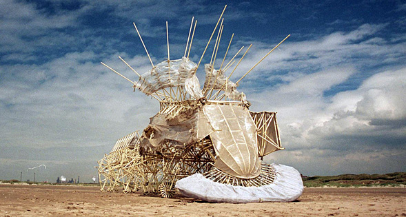 Architecturally Alive: 16 Transforming & Kinetic Buildings | Urbanist