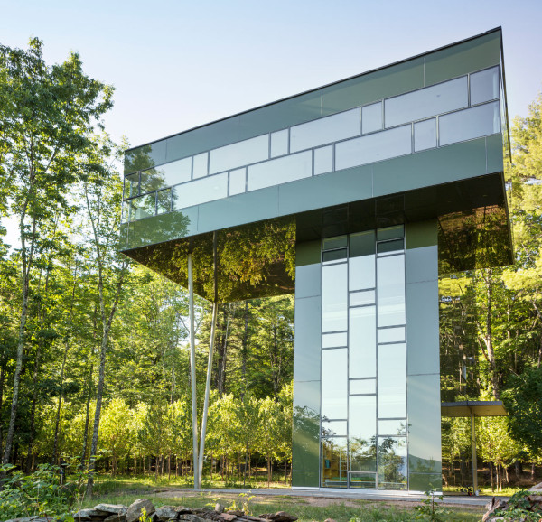 Arboreal Architecture: 14 Houses Built Around & Within Trees | Urbanist