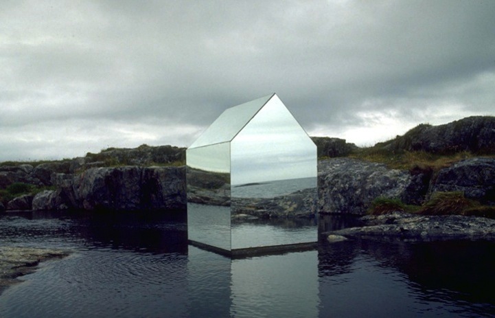 Reflection Perception: 12 More Mirrored Art Installations | Urbanist