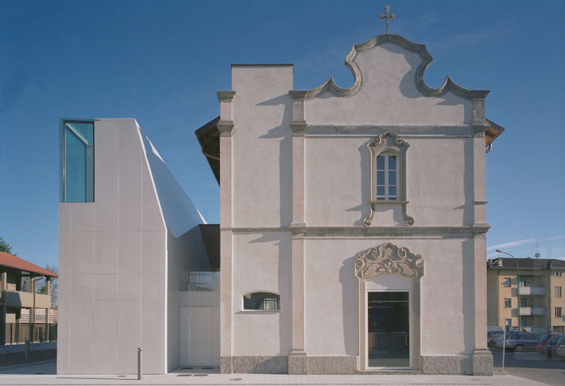 Room to Read in a Digital World: 14 Modern Library Designs | Urbanist