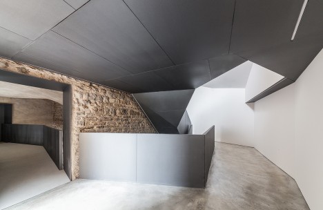 Room to Read in a Digital World: 14 Modern Library Designs - WebUrbanist