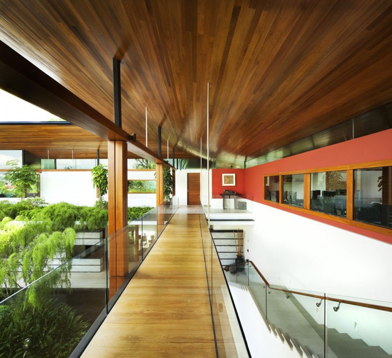 Blurring Boundaries: 14 Modern Houses That Open to the Air | Urbanist