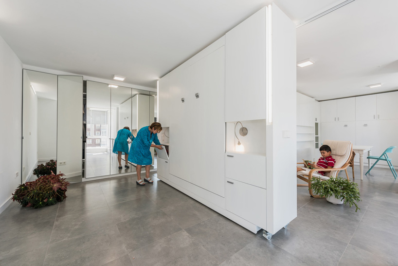 New Spin: Rotating & Sliding Walls Turn 1-BR Apartment into 3 | Urbanist
