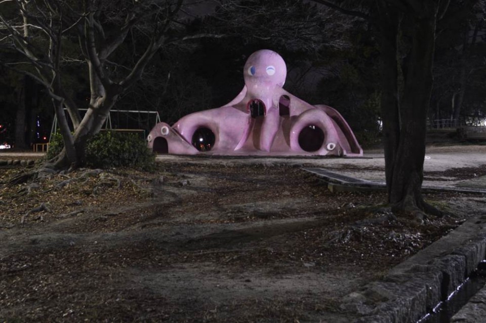 Suckers! Japan’s Ubiquitous Octopus Playground Slides | Urbanist