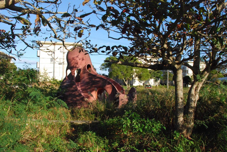 Suckers! Japan’s Ubiquitous Octopus Playground Slides | Urbanist