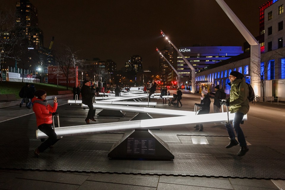 Light Balance: Illuminated Seesaws in a Montreal Plaza - WebUrbanist