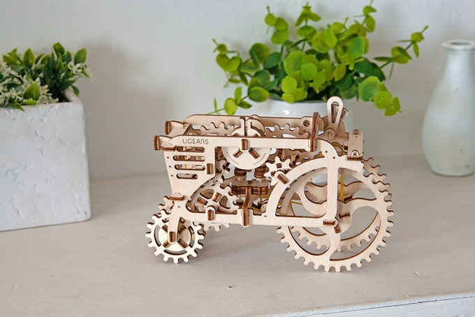 Not Your Average Model Train: Self-Propelled Mechanical Toys | Urbanist