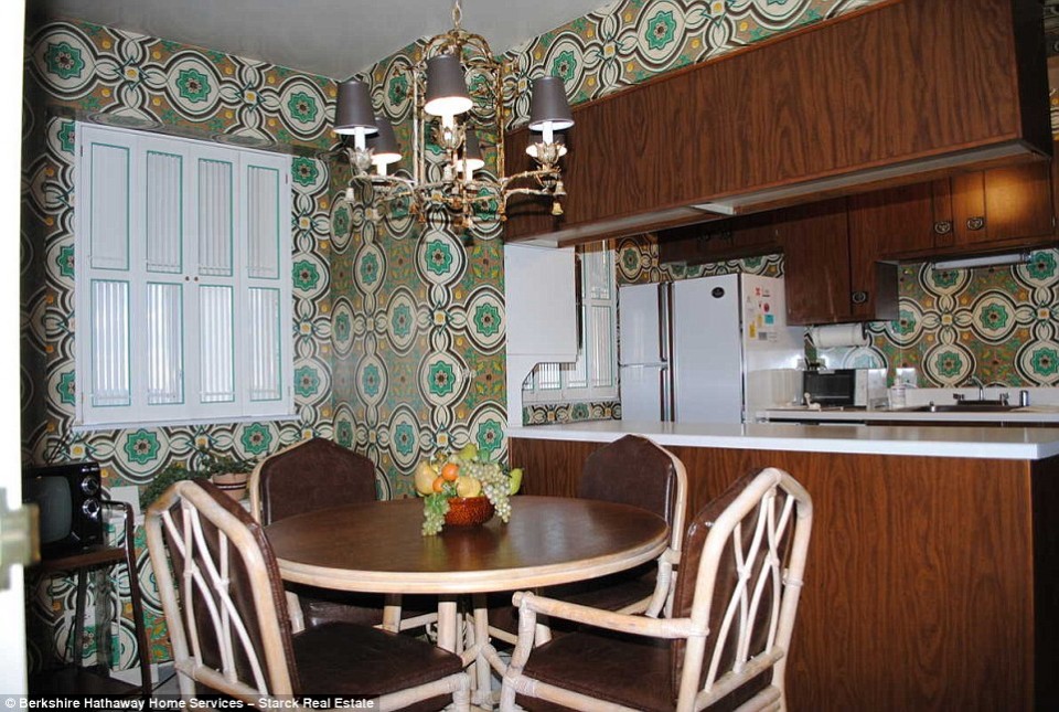 Time Capsule Apartments: 10 Perfectly Preserved Interiors | Urbanist