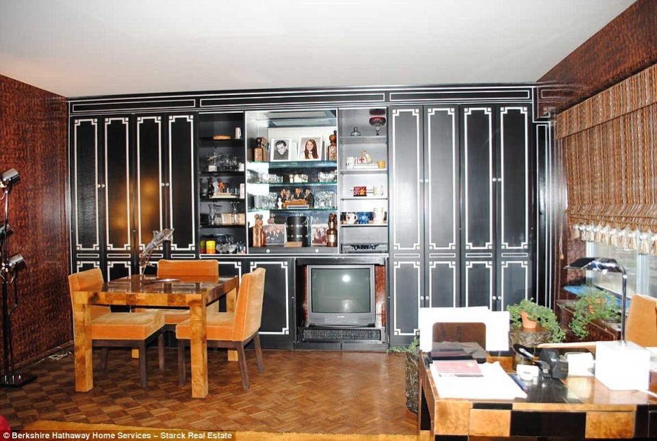 Time Capsule Apartments: 10 Perfectly Preserved Interiors | Urbanist