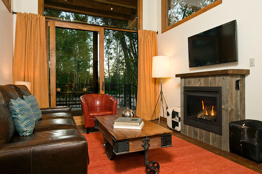 Mobile Cabins: Go Off Grid in These 12 Rustic Modern Designs | Urbanist
