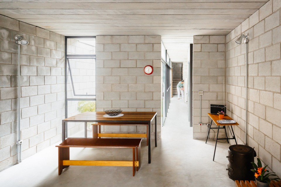 Modest Modernism: Concrete Block House in Brazil Wins Award - WebUrbanist
