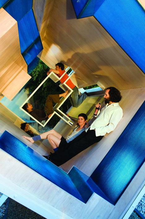 Dynamic Architecture: 13 Buildings with Moving Parts - WebUrbanist