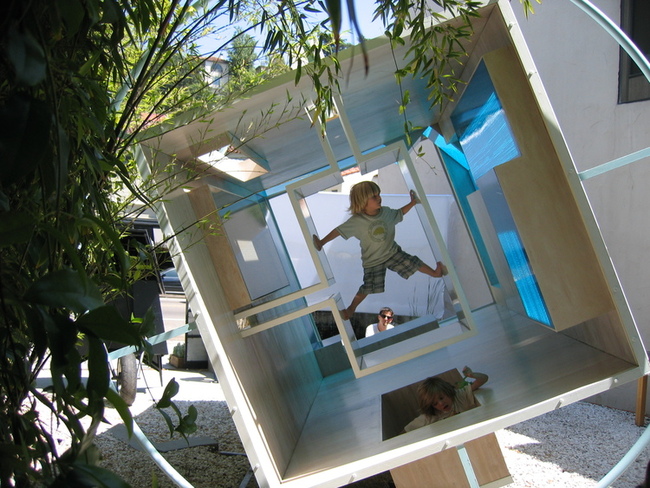 Dynamic Architecture: 13 Buildings with Moving Parts | Urbanist