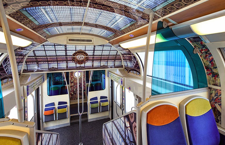 Mobile Museums: French Train Cars Filled with Impressionist Art | Urbanist