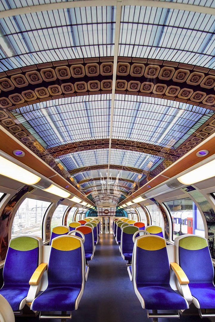 Mobile Museums: French Train Cars Filled with Impressionist Art | Urbanist
