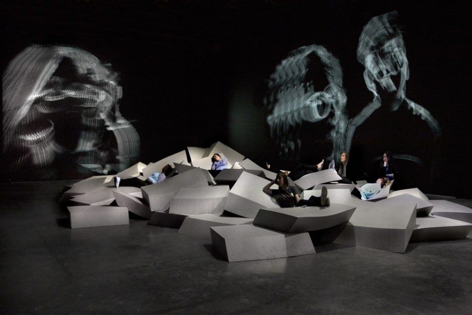 Walk on Water: 13 Interactive Aquatic Art Installations | Urbanist