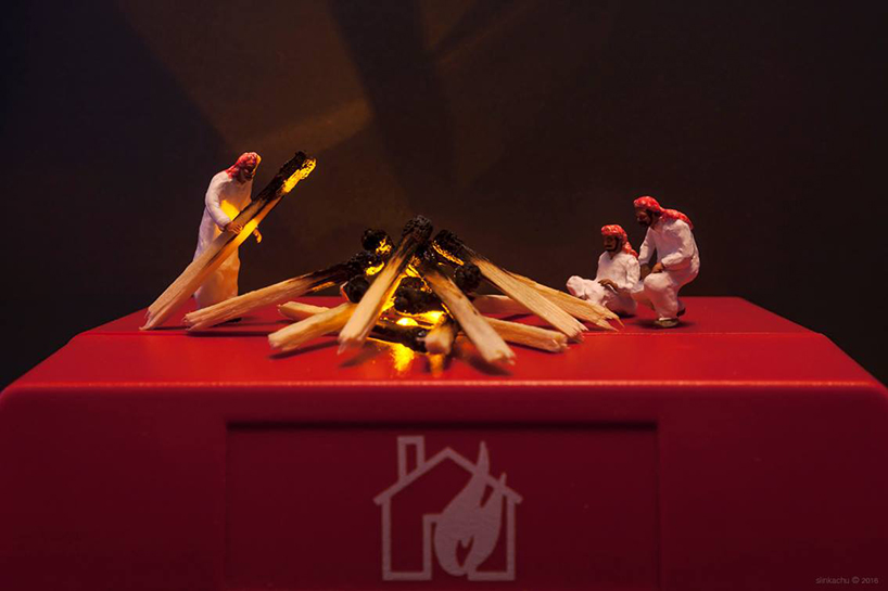 Tiny in Dubai: New Miniature Art Installations by Slinkachu - WebUrbanist