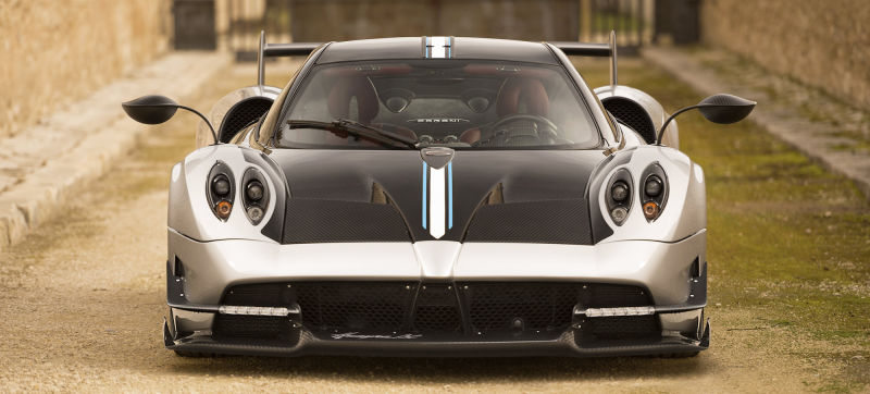 Motor Magnificence: 11 New Supercar Joyrides for the Super Rich | Urbanist